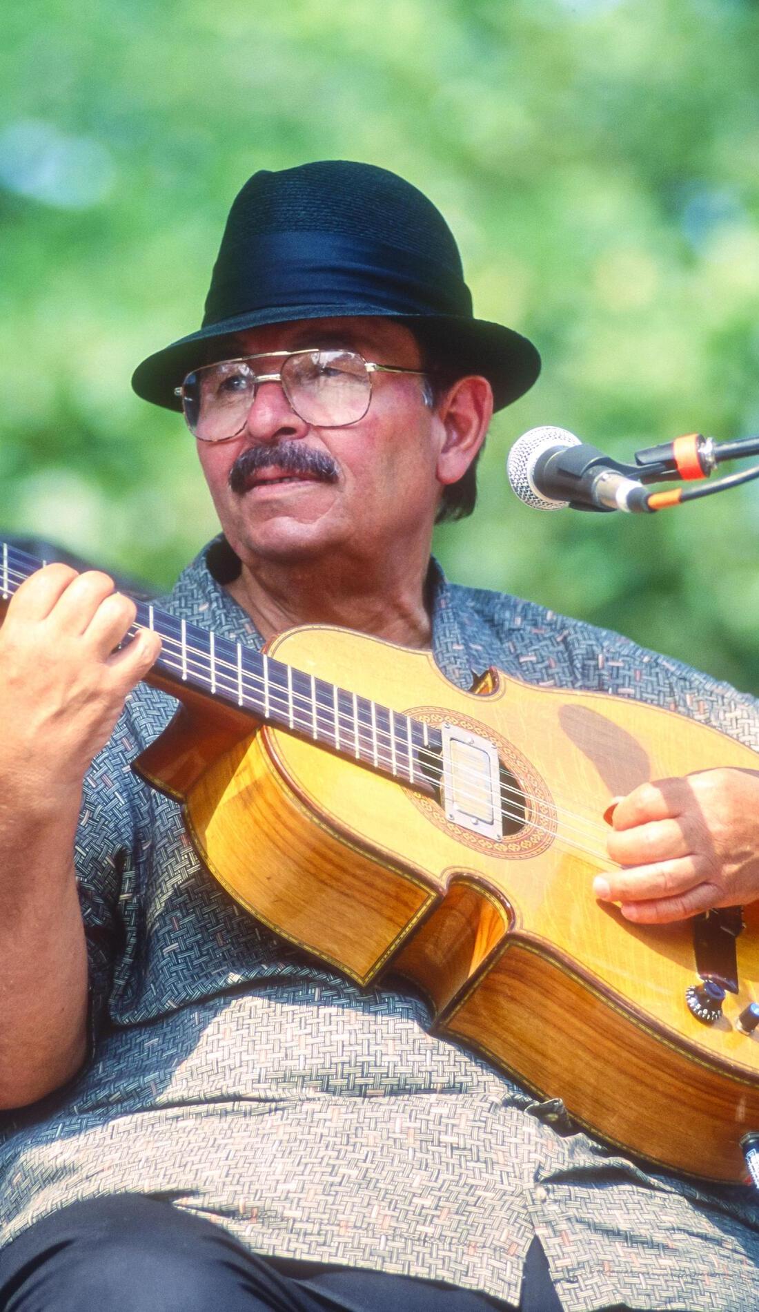 Yomo Toro Concert Tickets, 2023 Tour Dates & Locations | SeatGeek