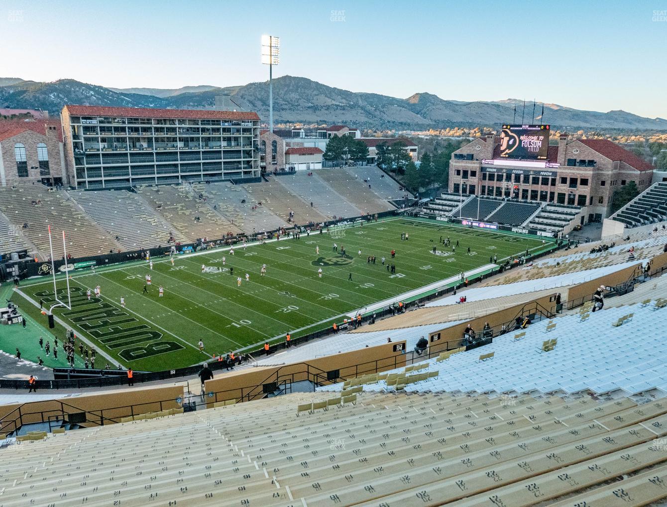Folsom Field Section 555 Seat Views | SeatGeek