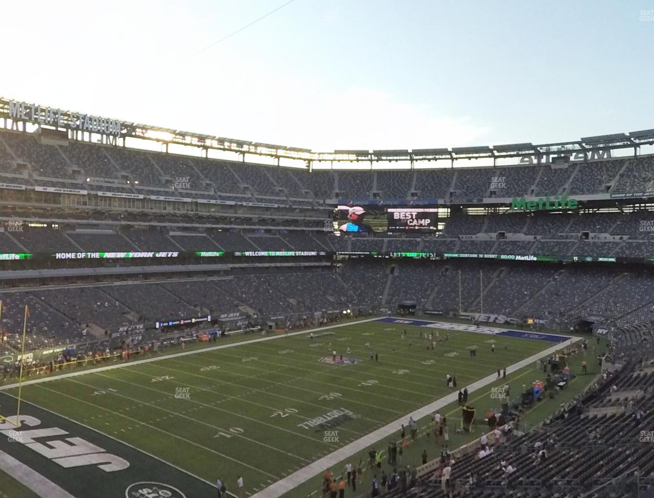 MetLife Stadium Section 220 A Seat Views | SeatGeek